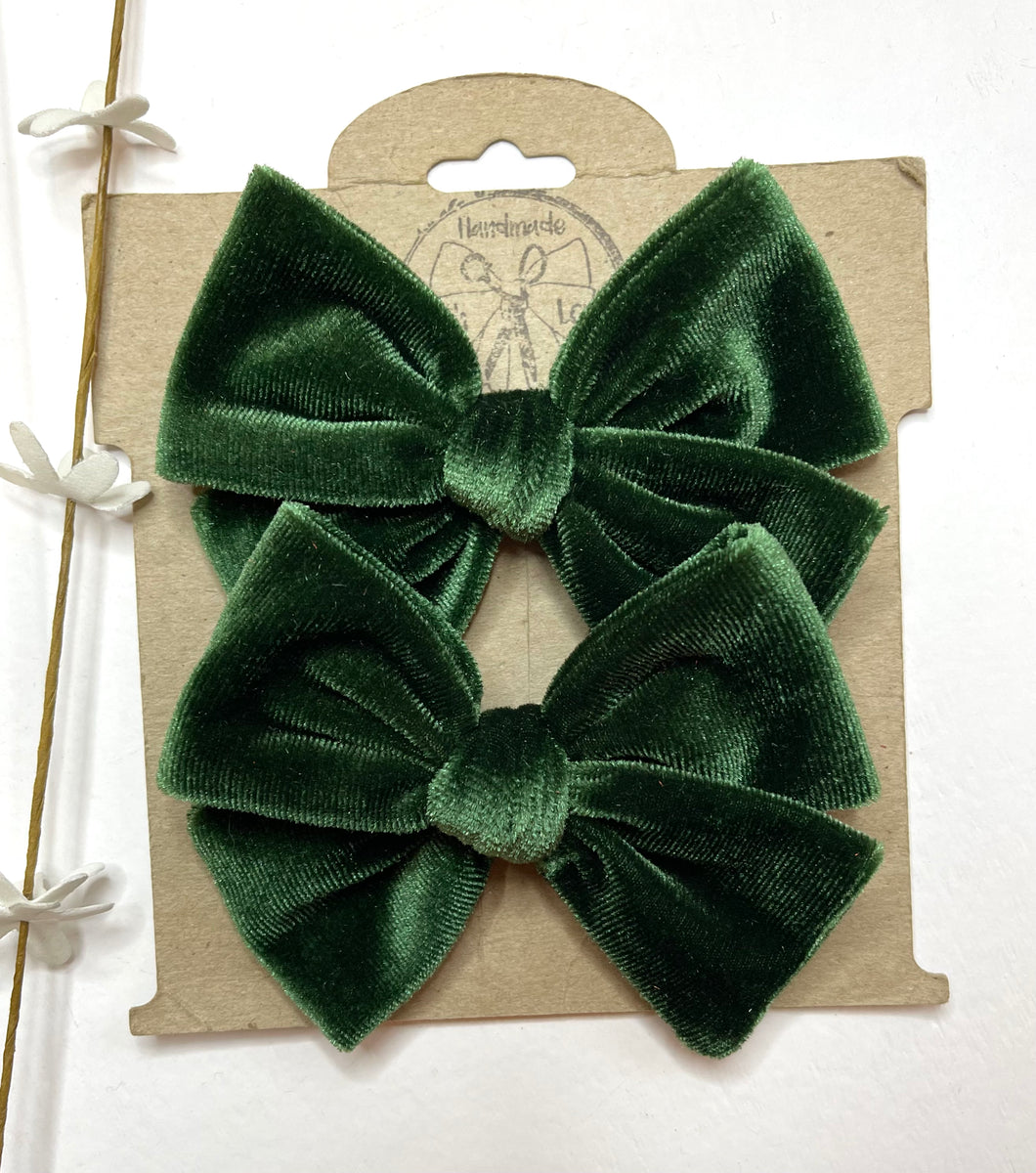 Pine Velvet Handtied Bows – Beloved Bairn Bows